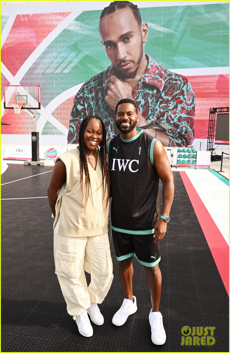 F1 Driver Lewis Hamilton Takes Part in Free Throw Basketball Challenge ...