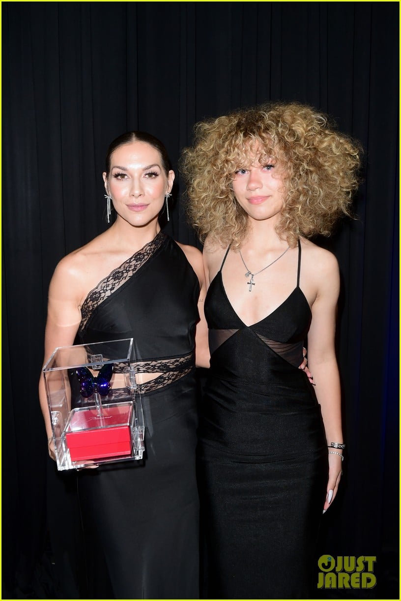 Allison Holker Boss & Daughter Weslie Boss Make First Public Appearance ...