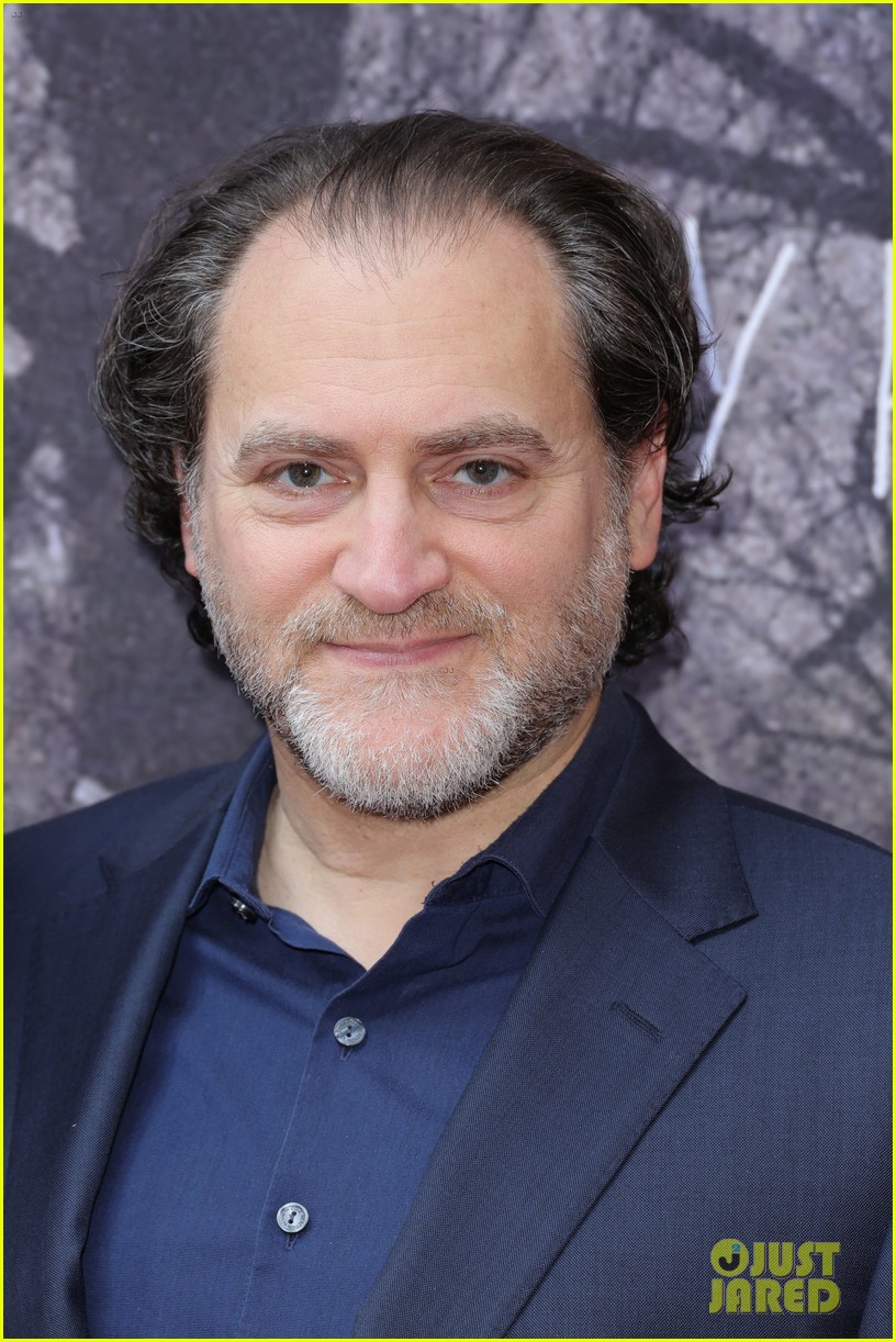 Laurie Metcalf, Sophia Anne Caruso, & Millicent Simmonds Celebrate ...