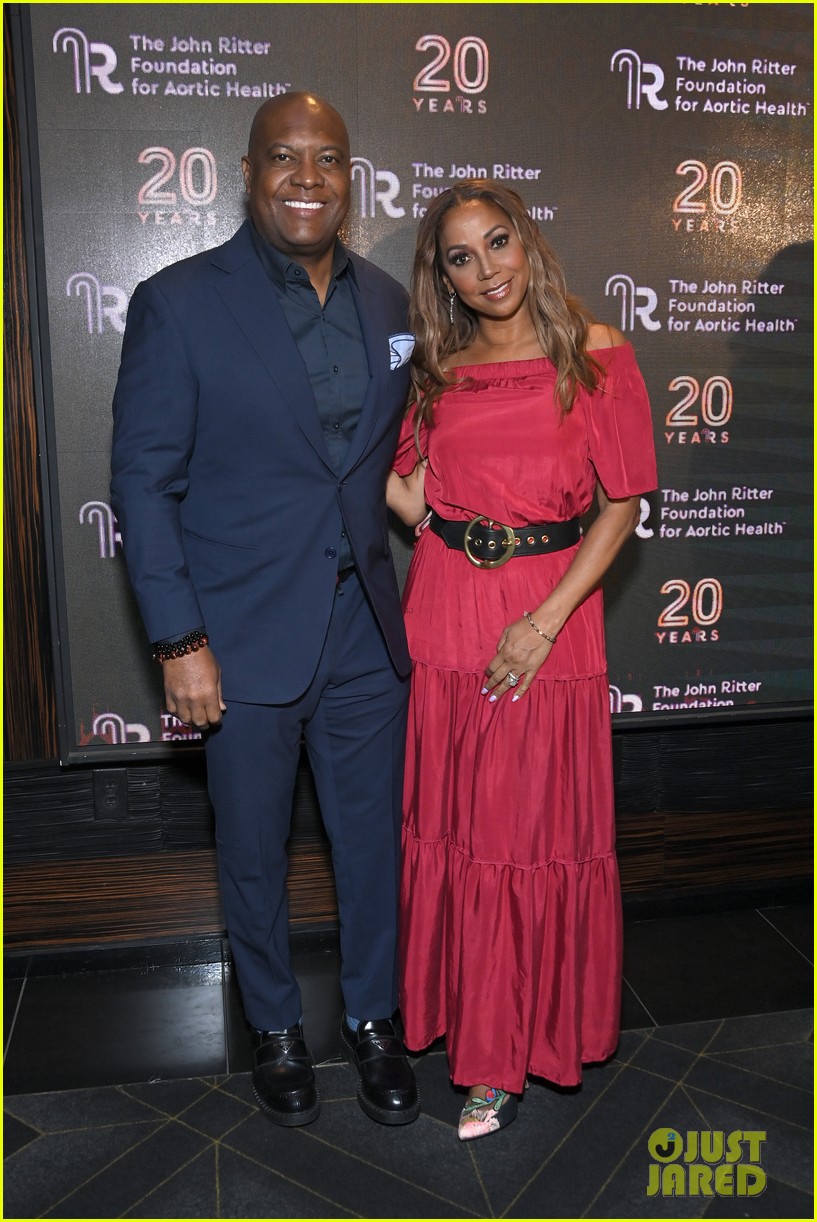 Kaley Cuoco Gushes Over Tom Pelphrey As A First Time Dad: 'I Can't ...