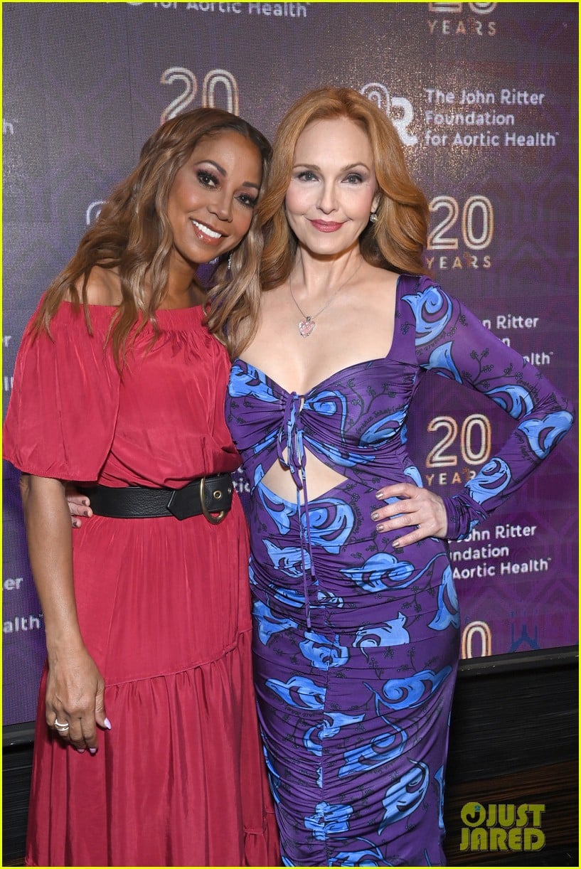 Kaley Cuoco Gushes Over Tom Pelphrey As A First Time Dad: 'I Can't ...