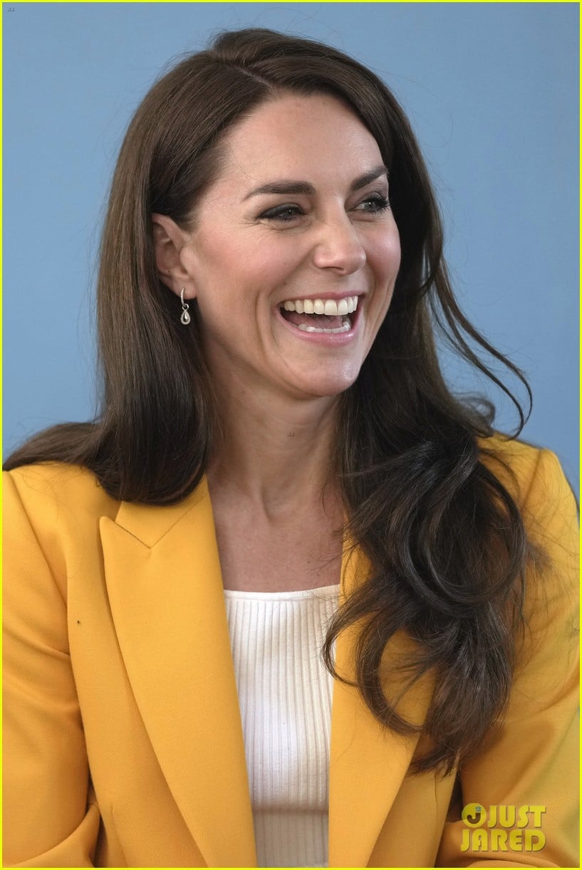 Princess Catherine Wears Sunny Yellow Blazer During Visit To Launch ...