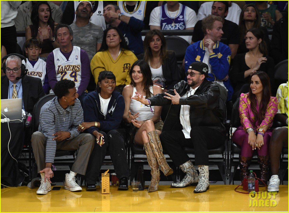 Kendall Jenner & Bad Bunny Sit Courtside at Lakers Playoff Game in Los Angeles: Photo 4933187 ...