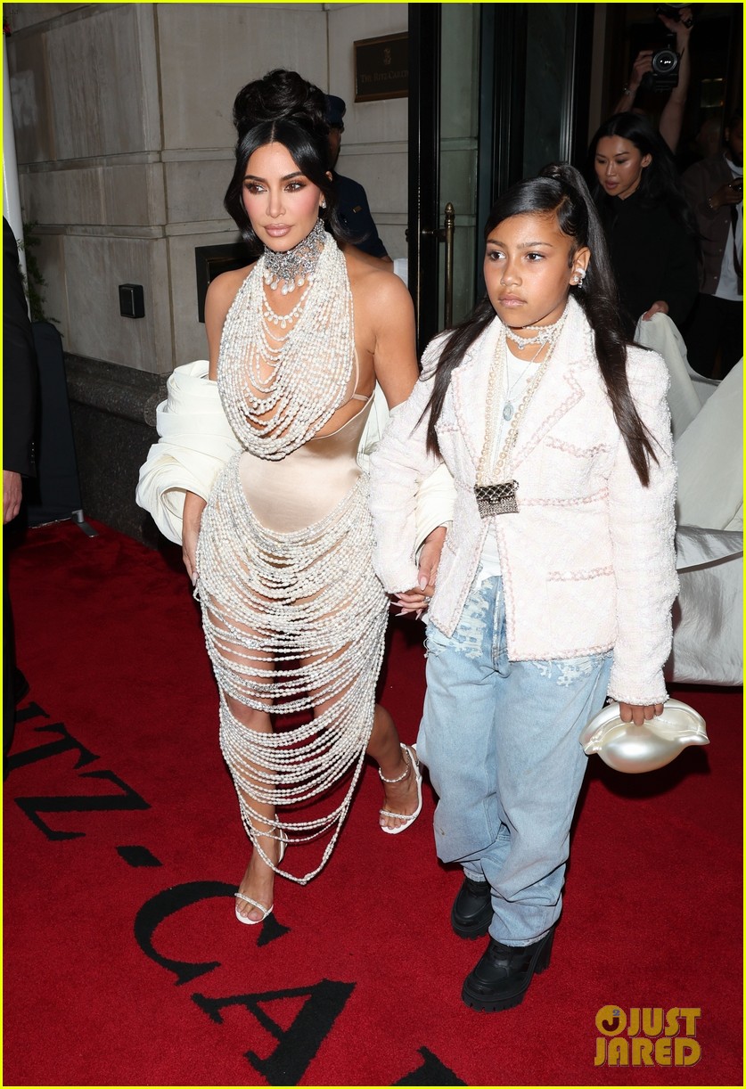 Kim Kardashian & Kylie Jenner's Daughters Joined Them in NYC for Met Gala 2023, But Didn't Walk ...