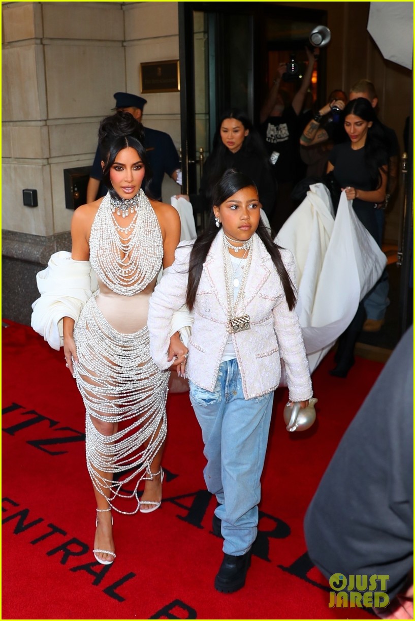 Kim Kardashian & Kylie Jenner's Daughters Joined Them in NYC for Met Gala 2023, But Didn't Walk ...