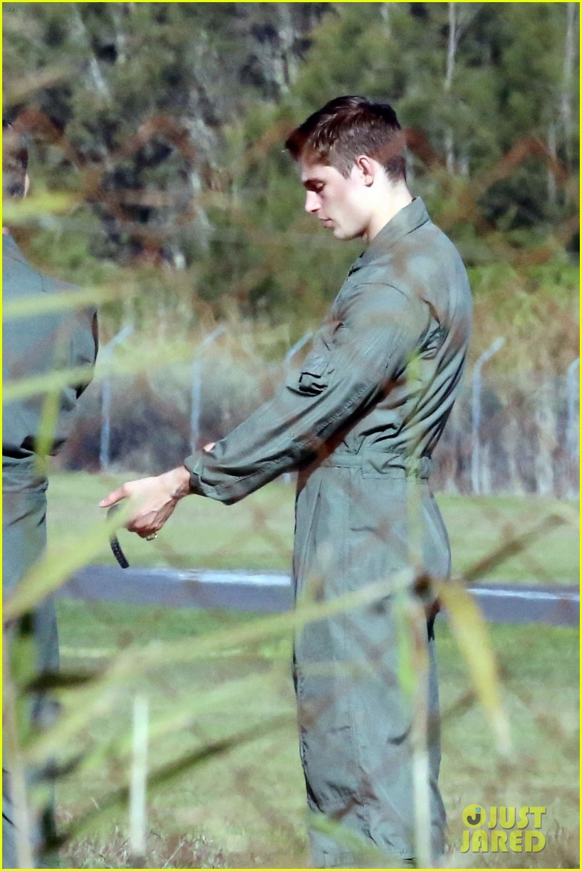 'La Brea' Stars Natalie Zea, Jack Martin & Zyra Gorecki Spotted Filming ...