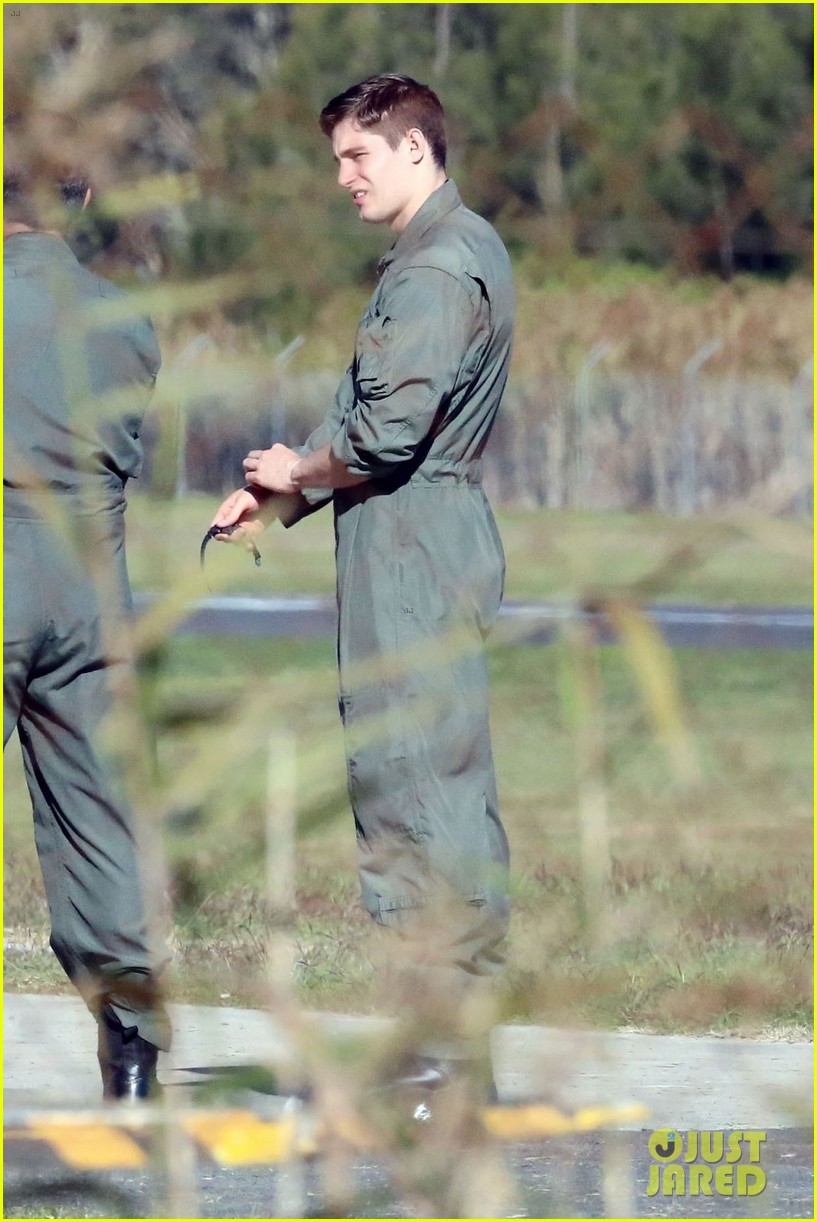 'La Brea' Stars Natalie Zea, Jack Martin & Zyra Gorecki Spotted Filming ...