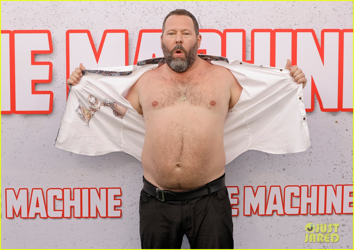 Bert Kreischer Rips Off His Shirt While Attending 'The Machine ...