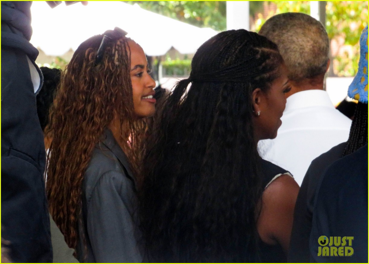 Sasha Obama Graduates from USC with Her Parents & Sister in the ...