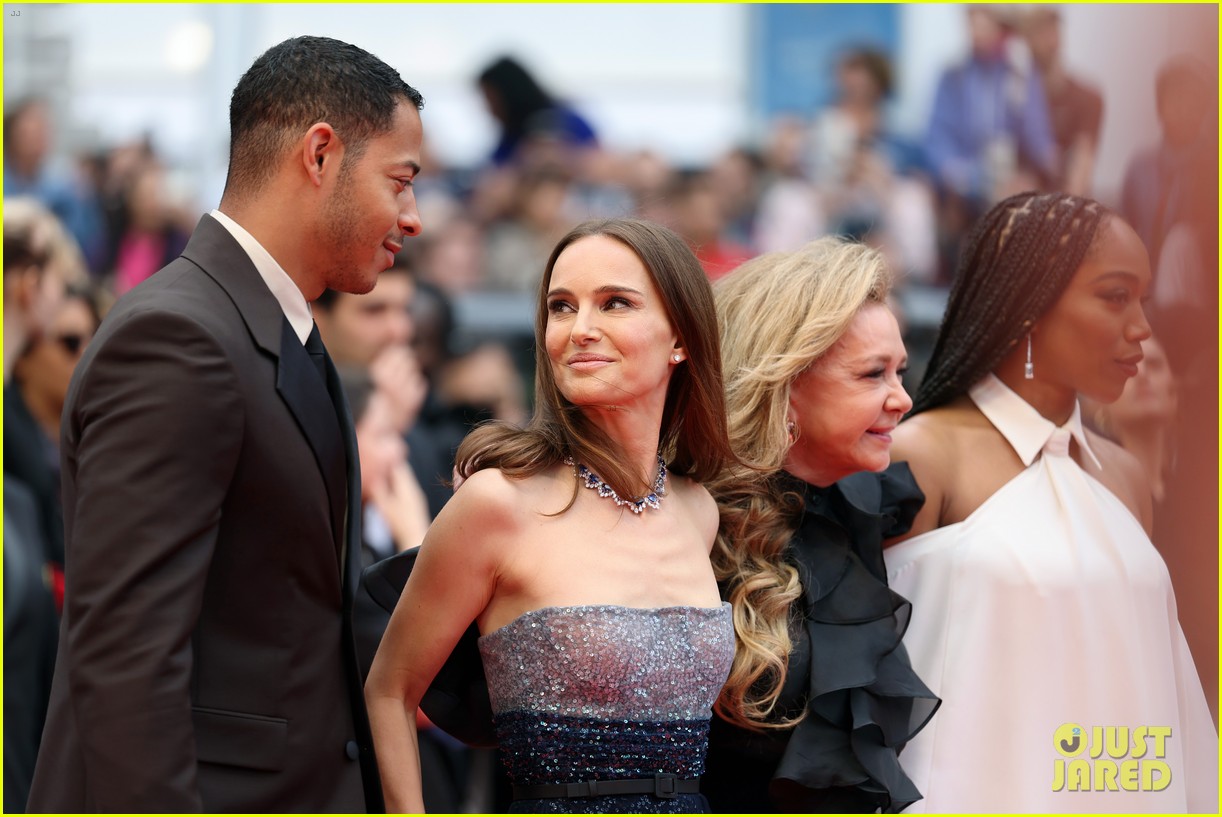 Natalie Portman Helps Celebrate Chopard Trophy Winners Naomi Ackie ...