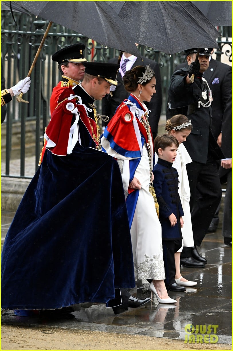 Prince William & Princess Catherine Arrive at Coronation with Princess ...