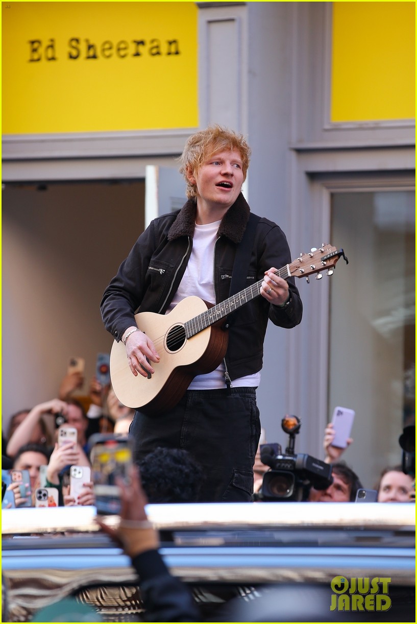 Ed Sheeran Performs Surprise Pop-Up Sets in New York & LA - See the ...