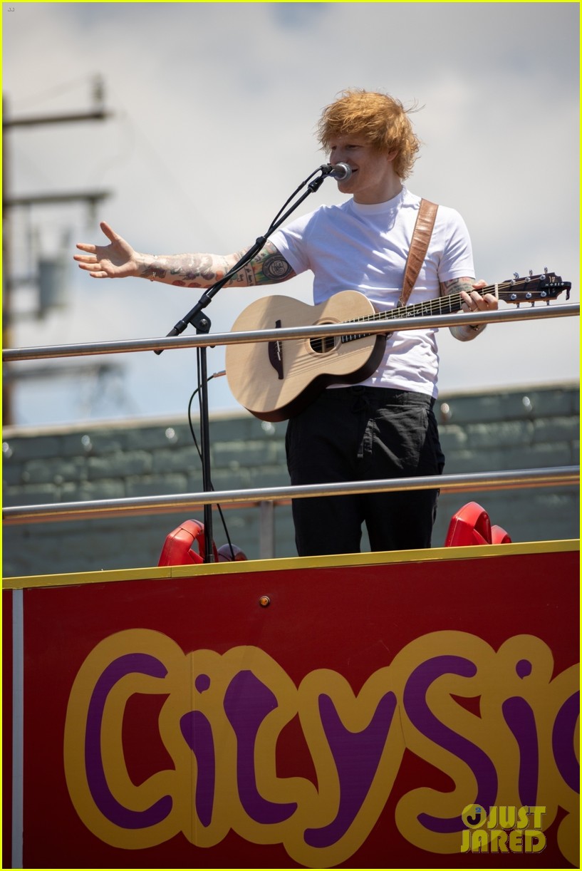 Ed Sheeran Performs Surprise Pop-Up Sets in New York & LA - See the ...