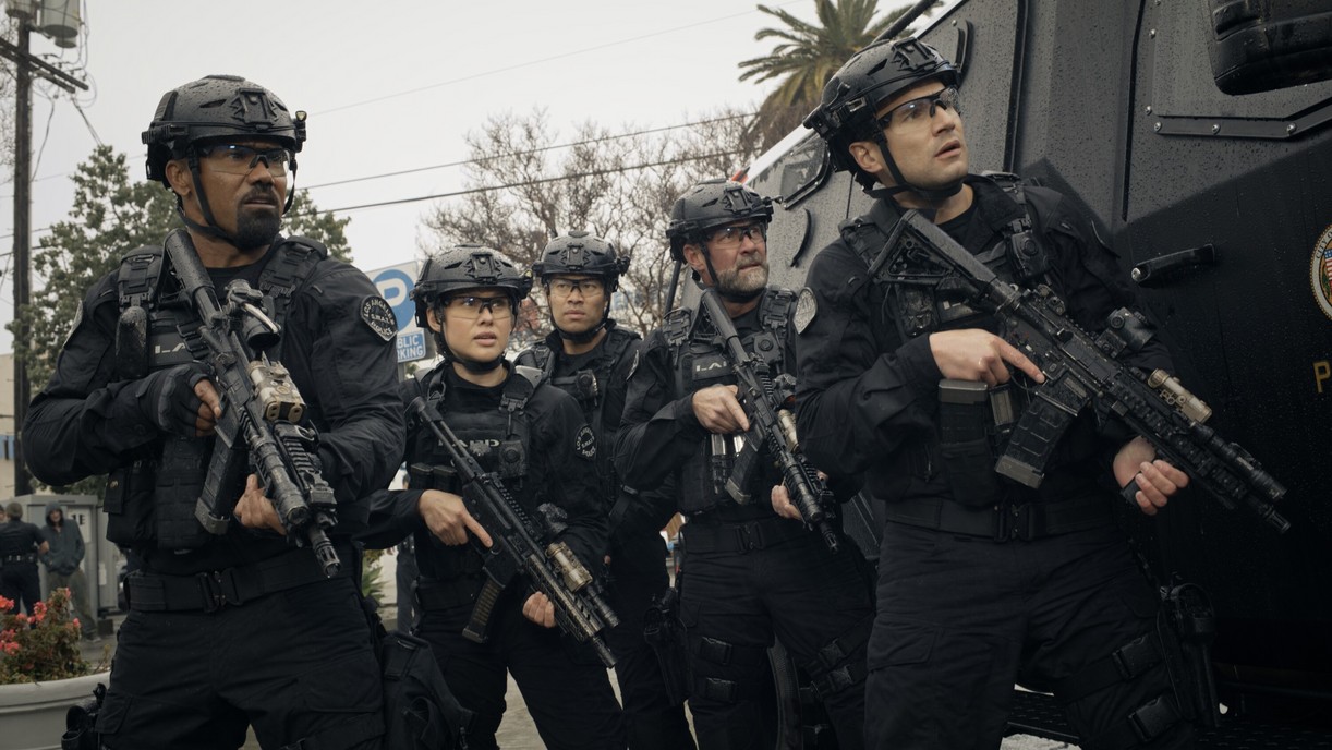 'S.W.A.T.' Cancelled After Six Seasons at CBS: Photo 4929853 | Photos | Just Jared: Celebrity ...