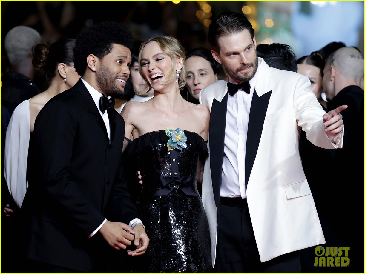 The Weeknd's Girlfriend Simi Khadra Walks Red Carpet Separately at 'The ...