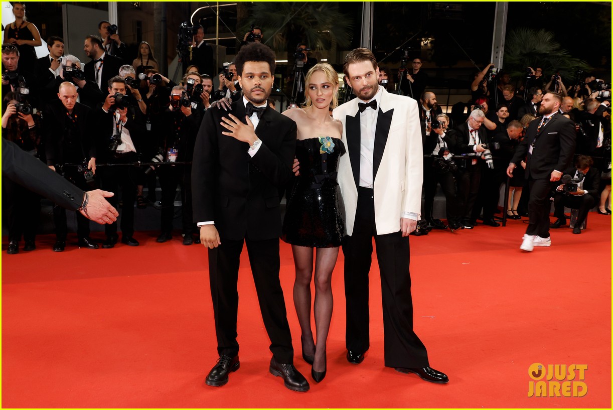 The Weeknd's Girlfriend Simi Khadra Walks Red Carpet Separately at 'The ...