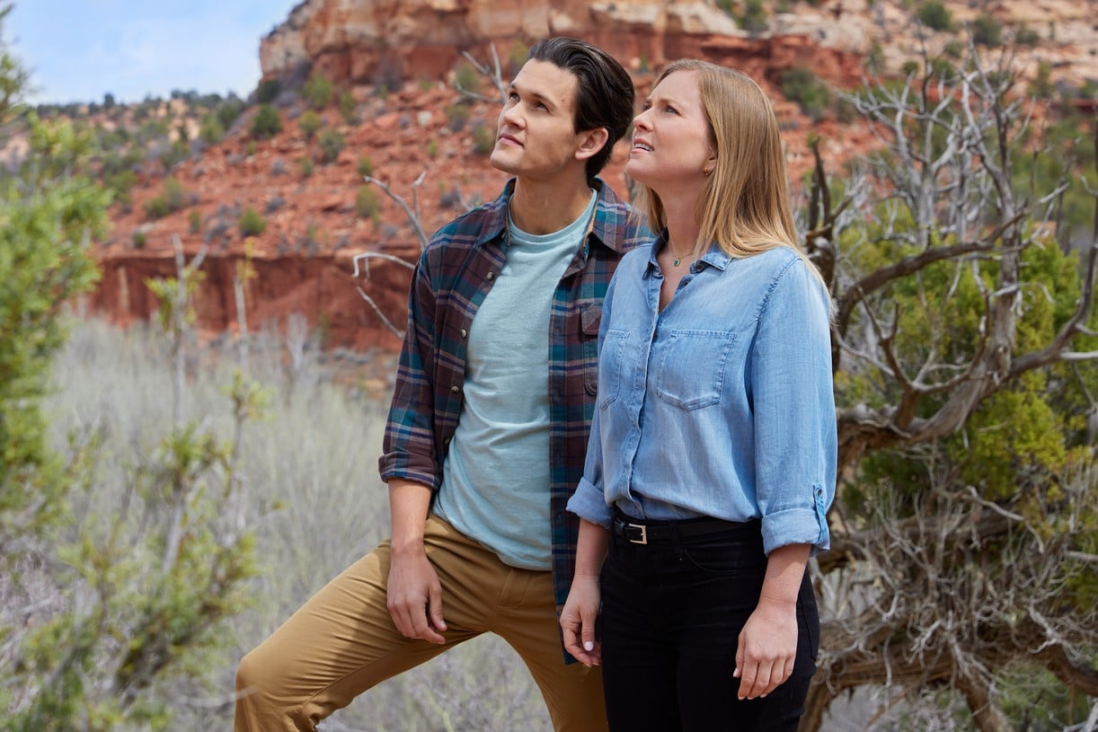 Cindy Busby Searches For An Artifact & Finds Love Instead in Hallmark ...