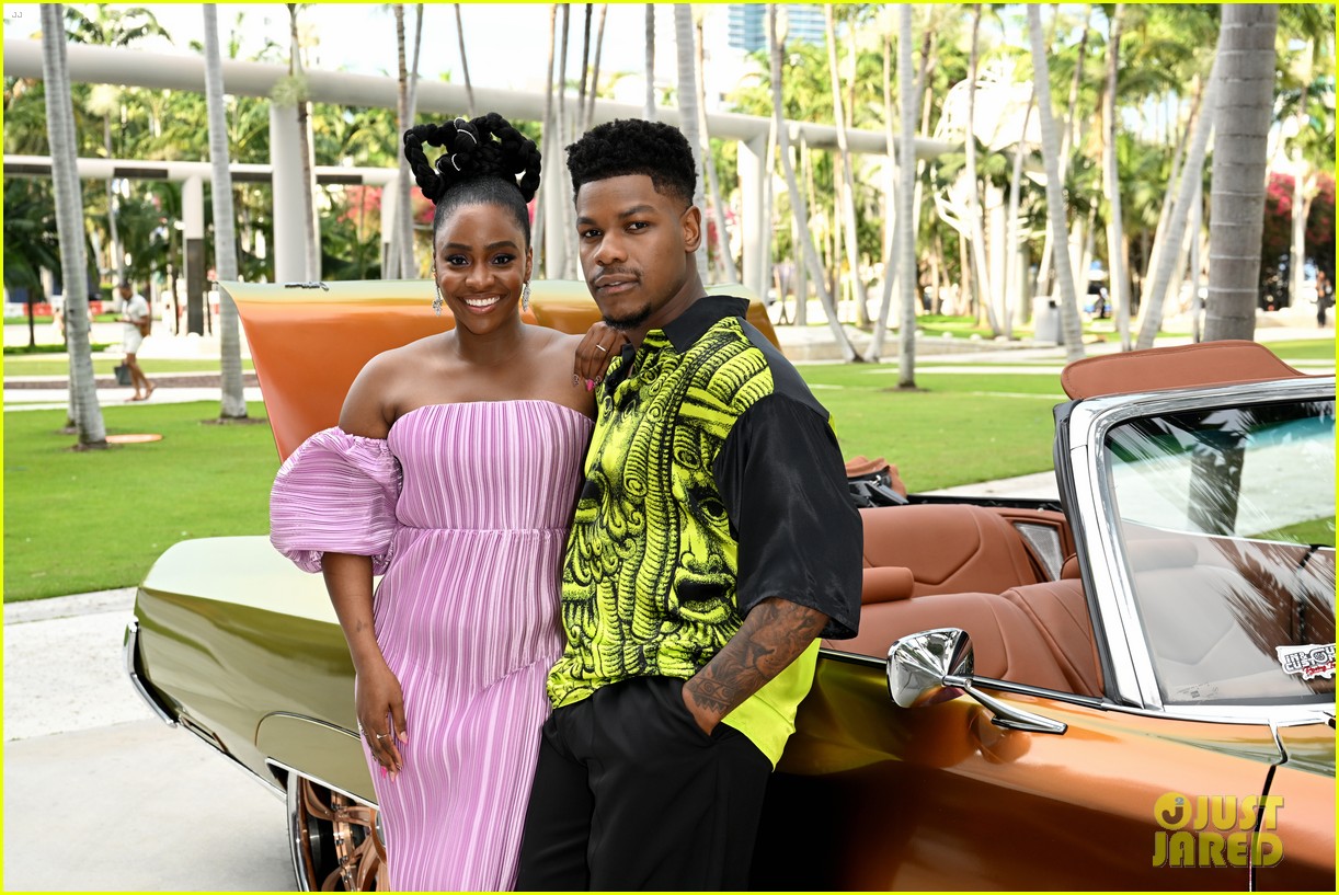 Jamie Foxx's Co-Star John Boyega Says He Keeps Calling Him, But Hasn't ...