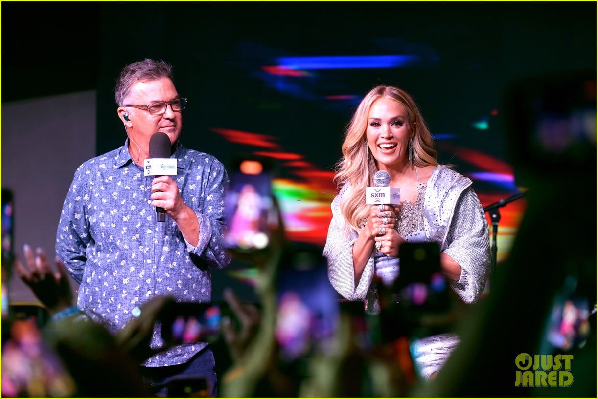 Carrie Underwood Launches Her SiriusXM Channel With Fans in Nashville ...