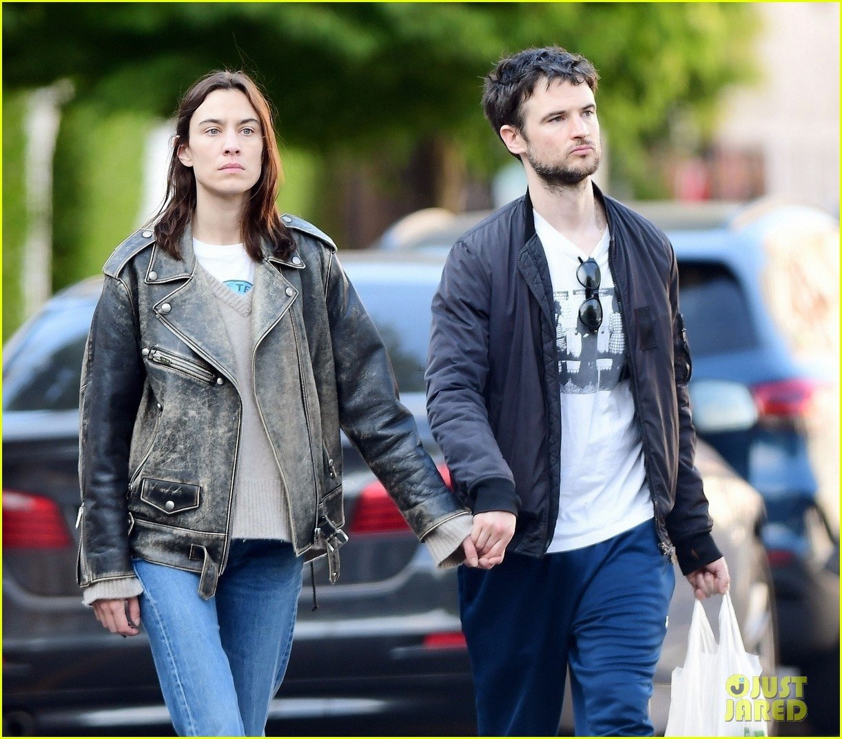 Alexa Chung & Boyfriend Tom Sturridge Hold Hands During Walk Around ...