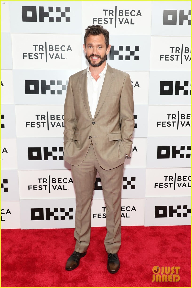 Pregnant Claire Danes Shows Off Her Baby Bump at 'Full Circle' Tribeca ...