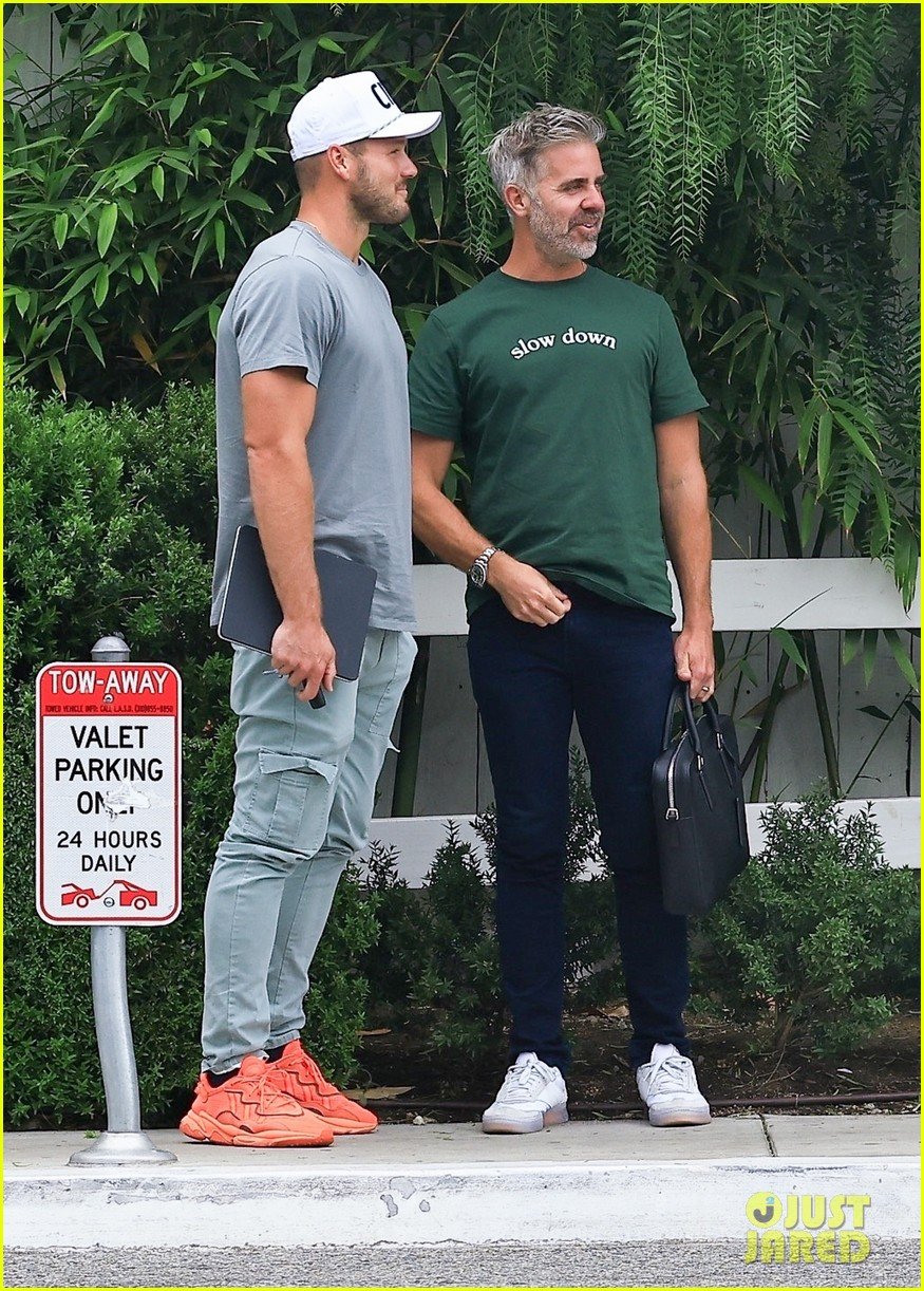 Colton Underwood & Husband Jordan C. Brown Grab Lunch in WeHo After ...