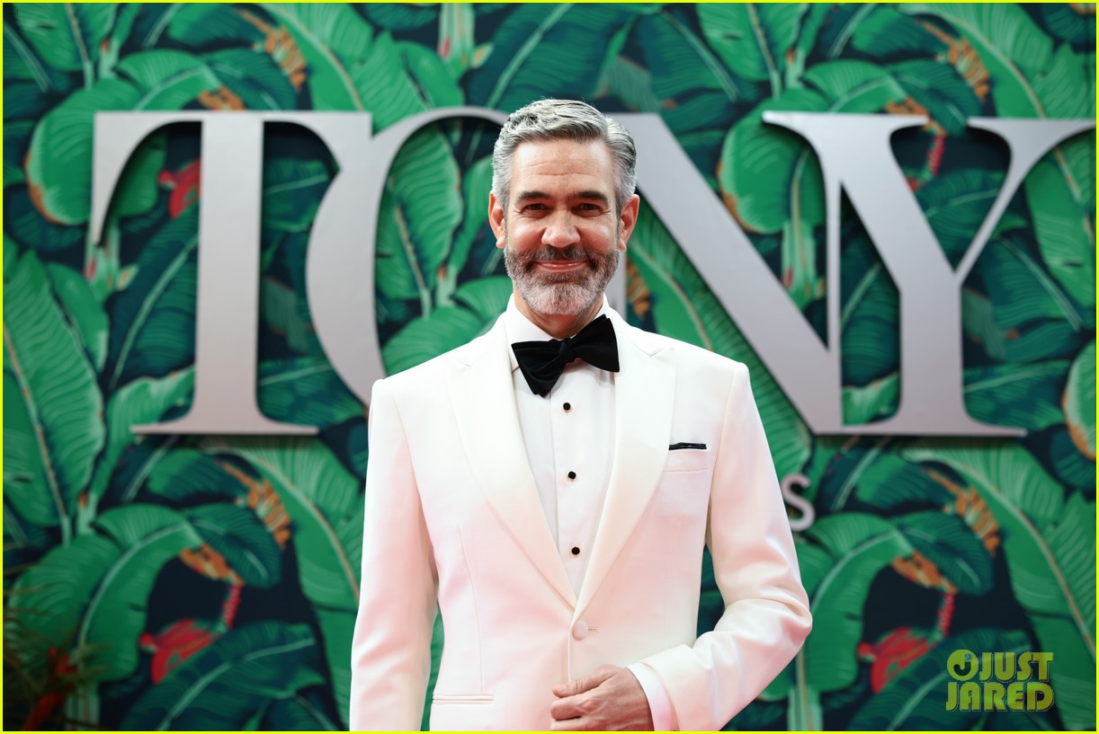 J. Harrison Ghee Wows in Blue Gown at Tony Awards 2023, Can Make ...