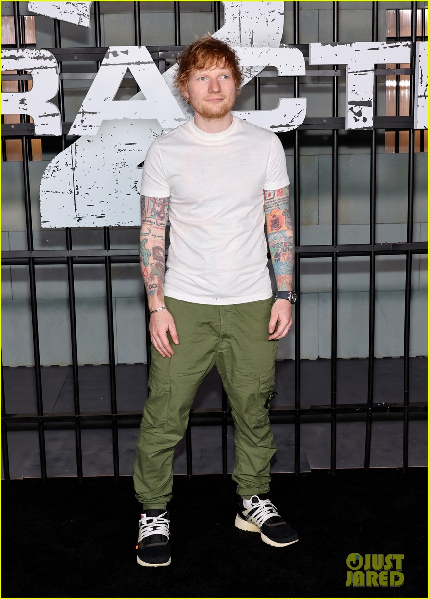 Chris Hemsworth Gets Support From Brothers Liam & Luke at 'Extraction 2 ...