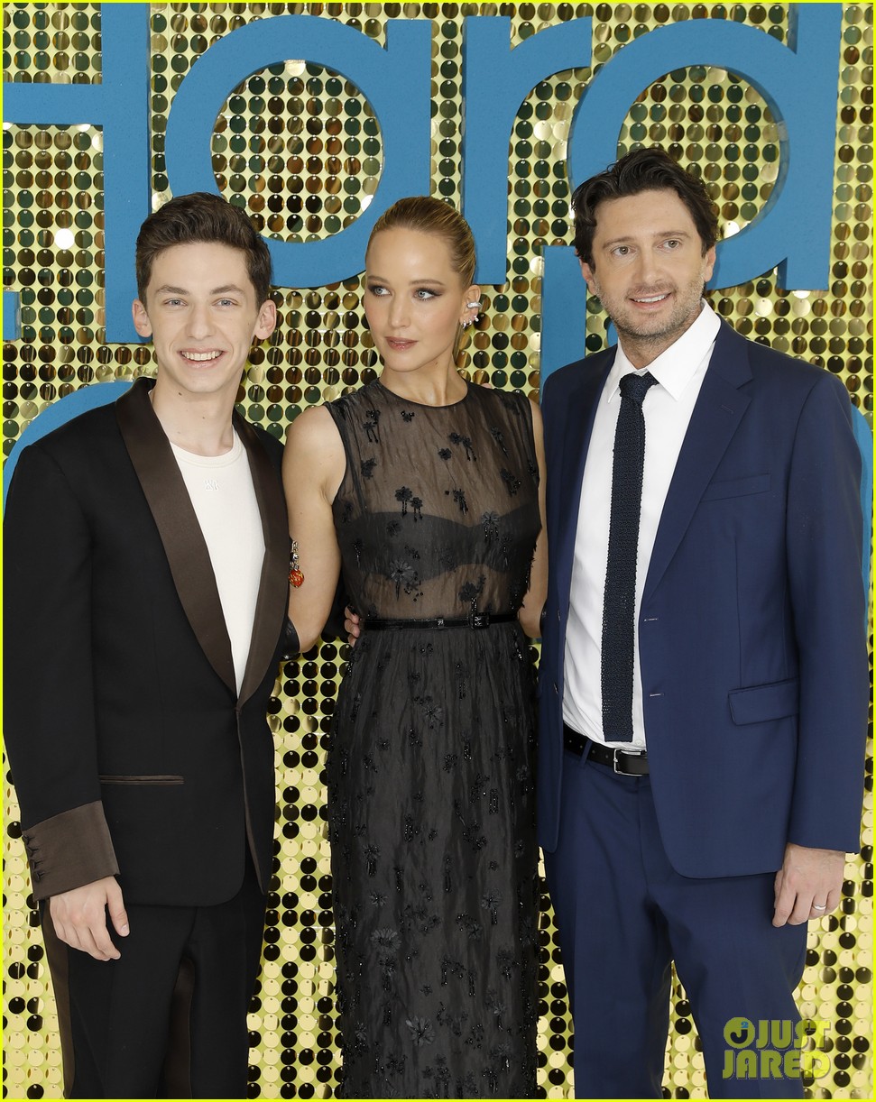 Jennifer Lawrence Stuns In Classy & Sheer Black Gown For 'No Hard Feelings' Premiere in London ...