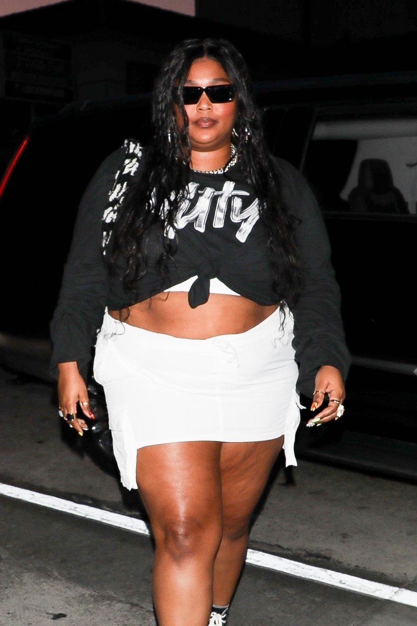 Lizzo Dishes On Making Her 'Special' Documentary: 'I'm Doing Legendary ...