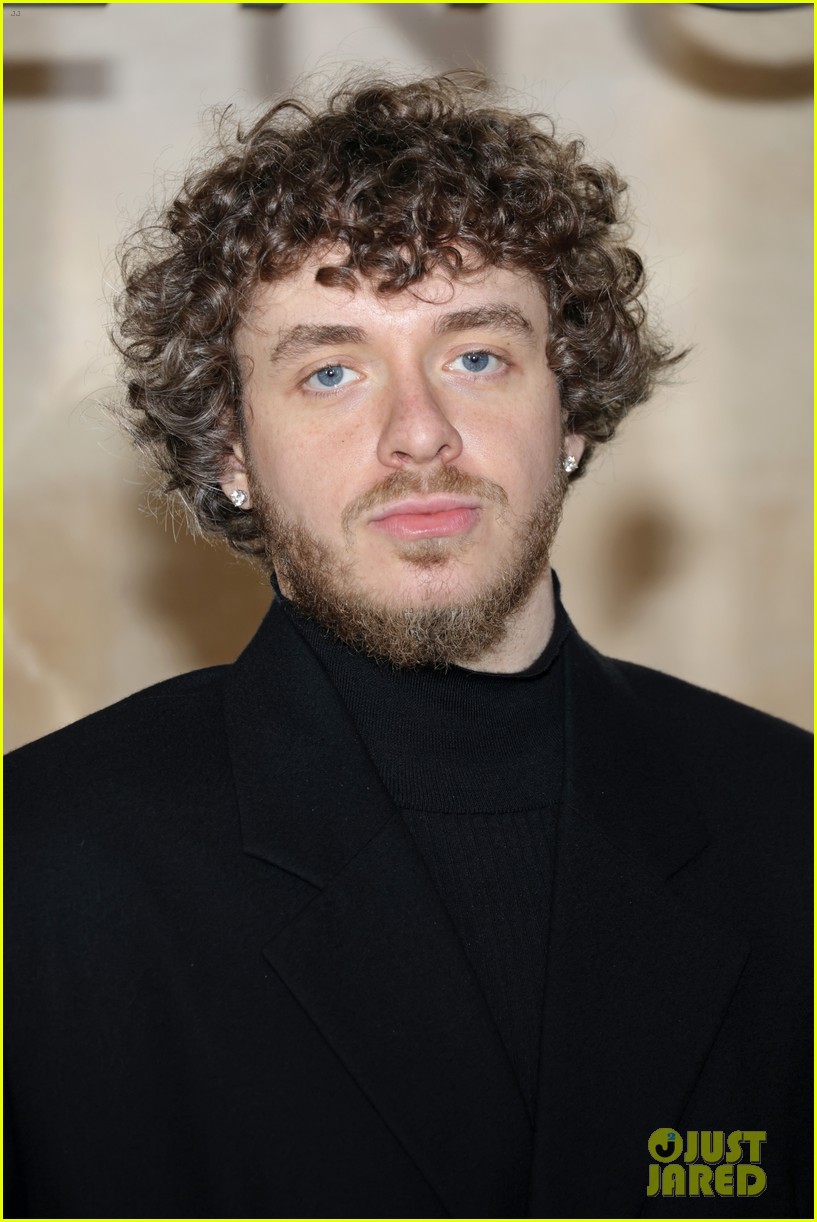 Maluma, Jared Leto & More Stars Arrive at Givenchy Menswear Show During ...