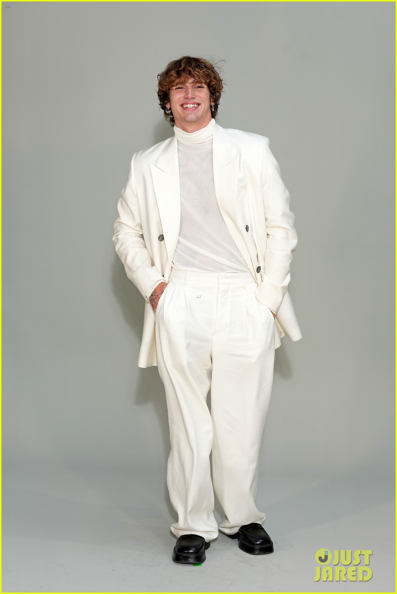 Manu Rios & Tom Daley Show Some Skin, Mirror Each Other at AMI Show ...