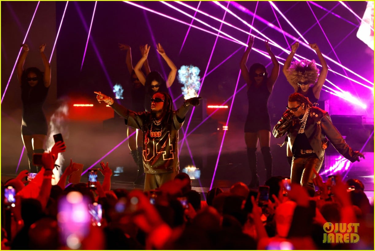 Offset & Quavo Honor Takeoff's Legacy With A Powerful Reunion at BET ...