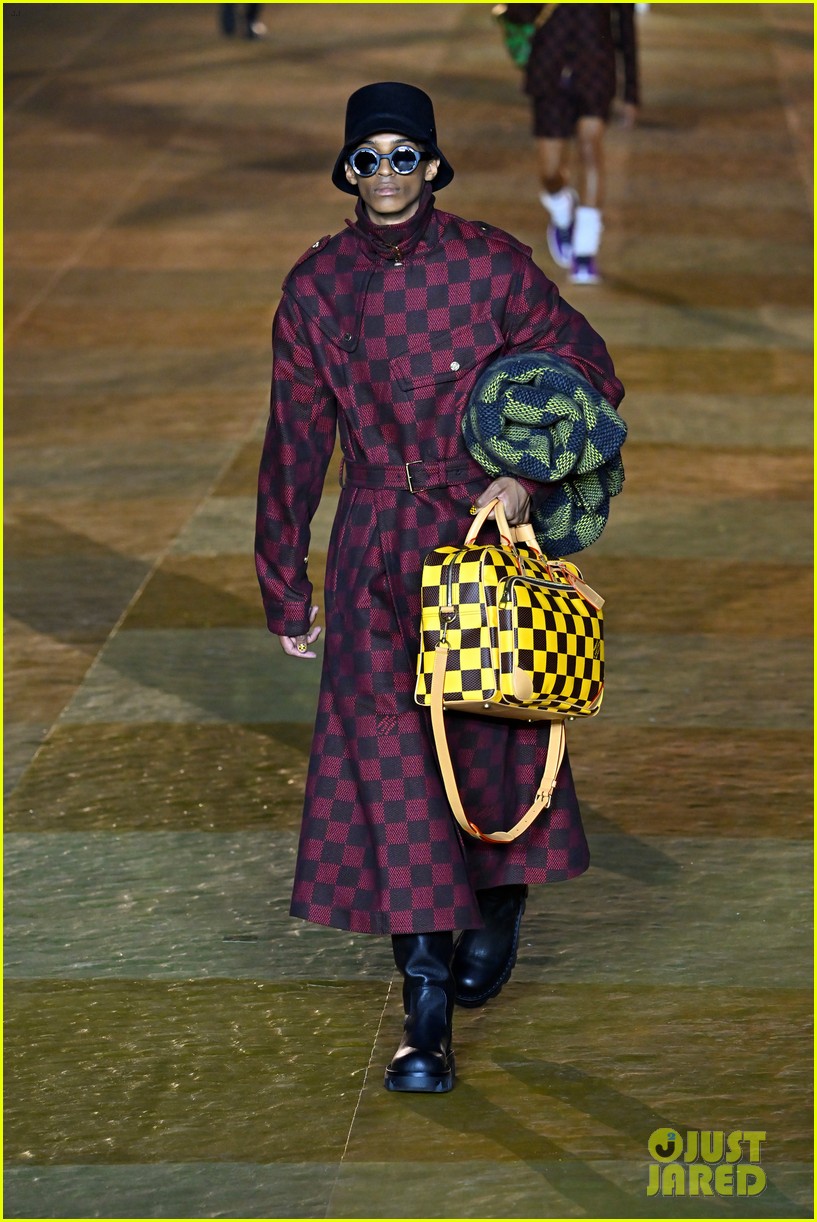 Photo: pharrell williams louis vuitton show 052 | Photo 4947565 | Just ...