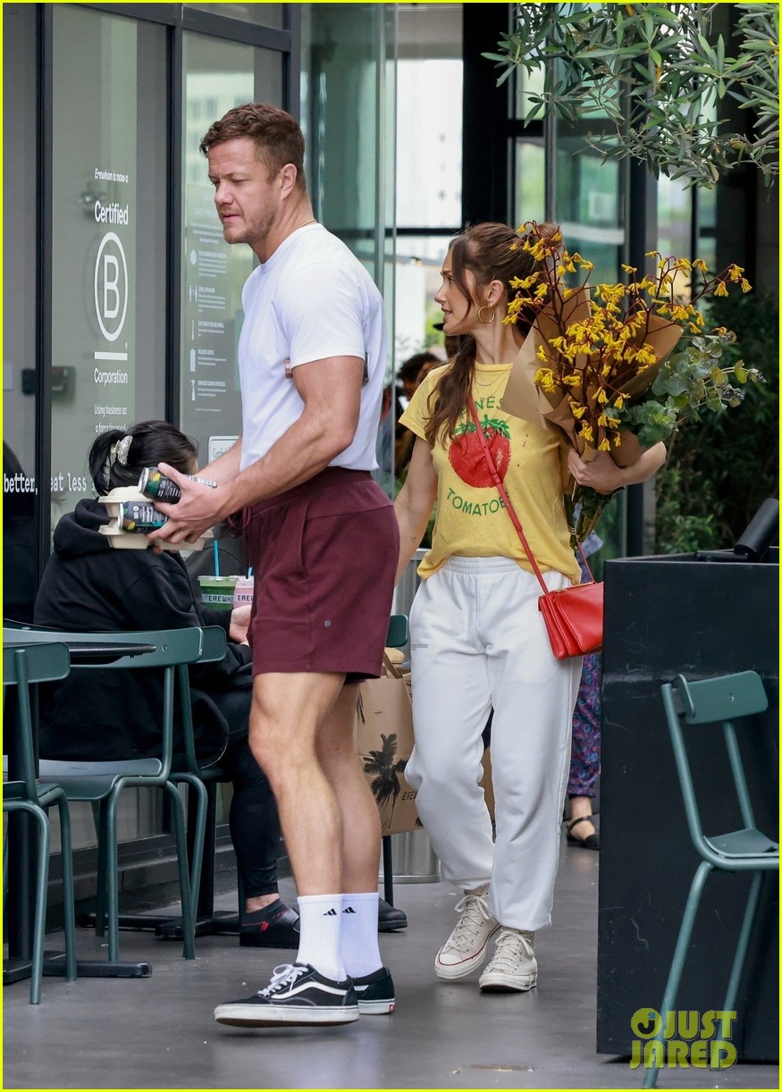 Photo: dan reynolds minka kelly sunday outing 66 | Photo 4944098 | Just ...