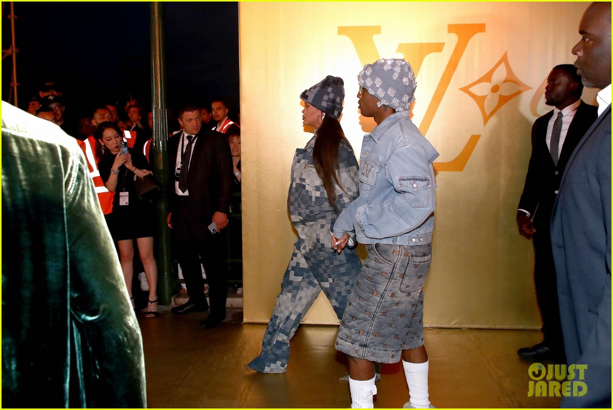Pregnant Rihanna Bares Baby Bump While Attending Louis Vuitton Show in Paris with A$AP Rocky ...