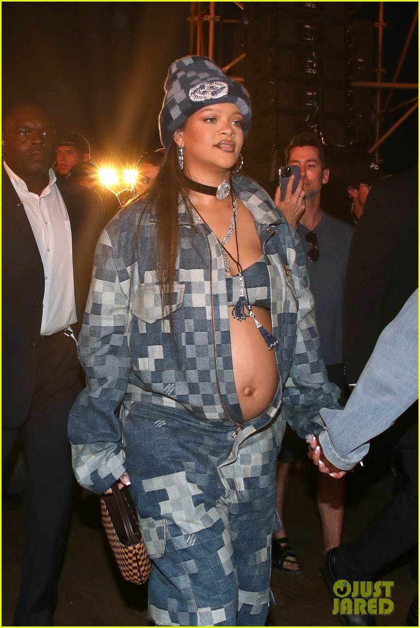 Pregnant Rihanna Bares Baby Bump While Attending Louis Vuitton Show in Paris with A$AP Rocky ...