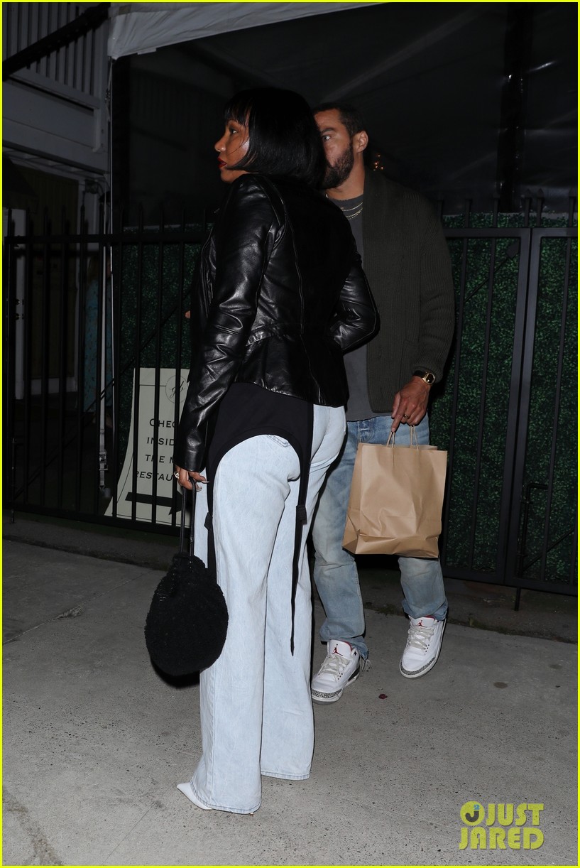 Jesse Williams & Girlfriend Ciarra Pardo Spotted in Rare Sighting ...