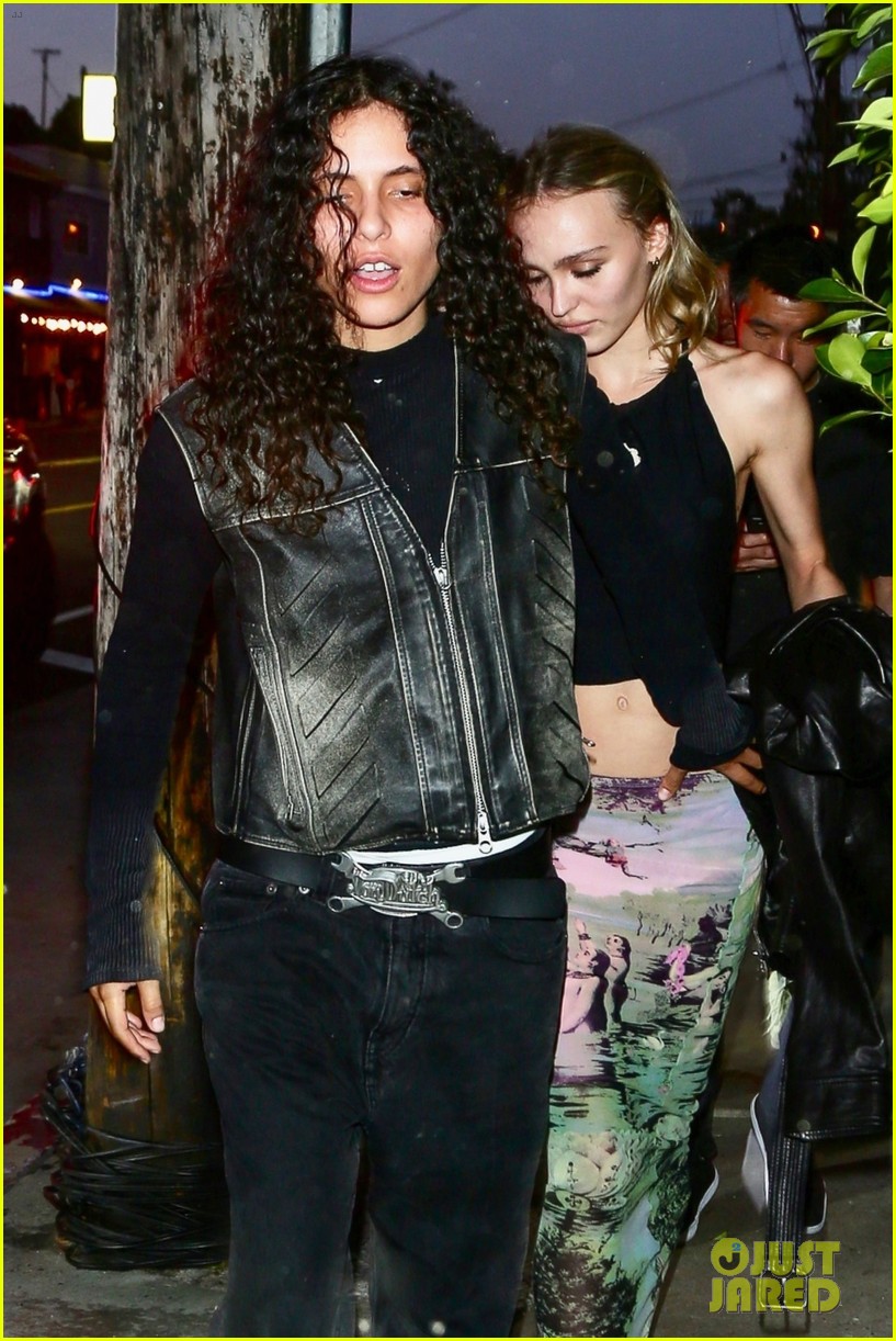 Lily-Rose Depp Keeps Close to Girlfriend 070 Shake on Date Night in ...