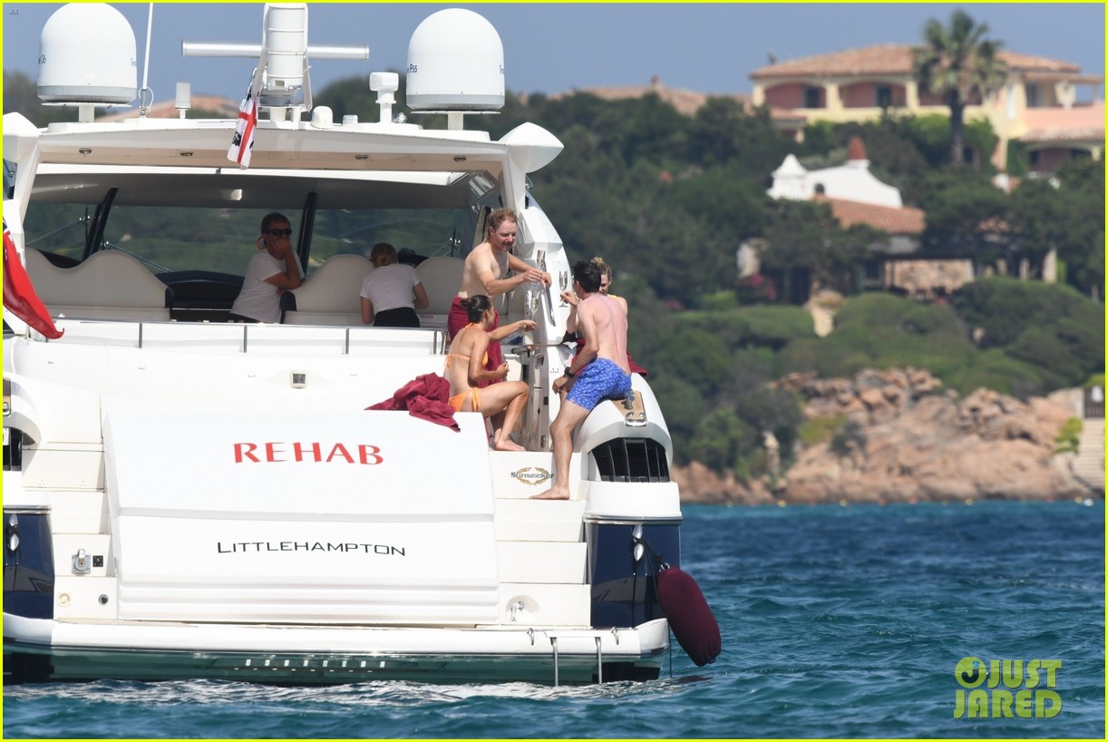 F1 Driver Valtteri Bottas Wears a Speedo While Vacationing with Partner ...