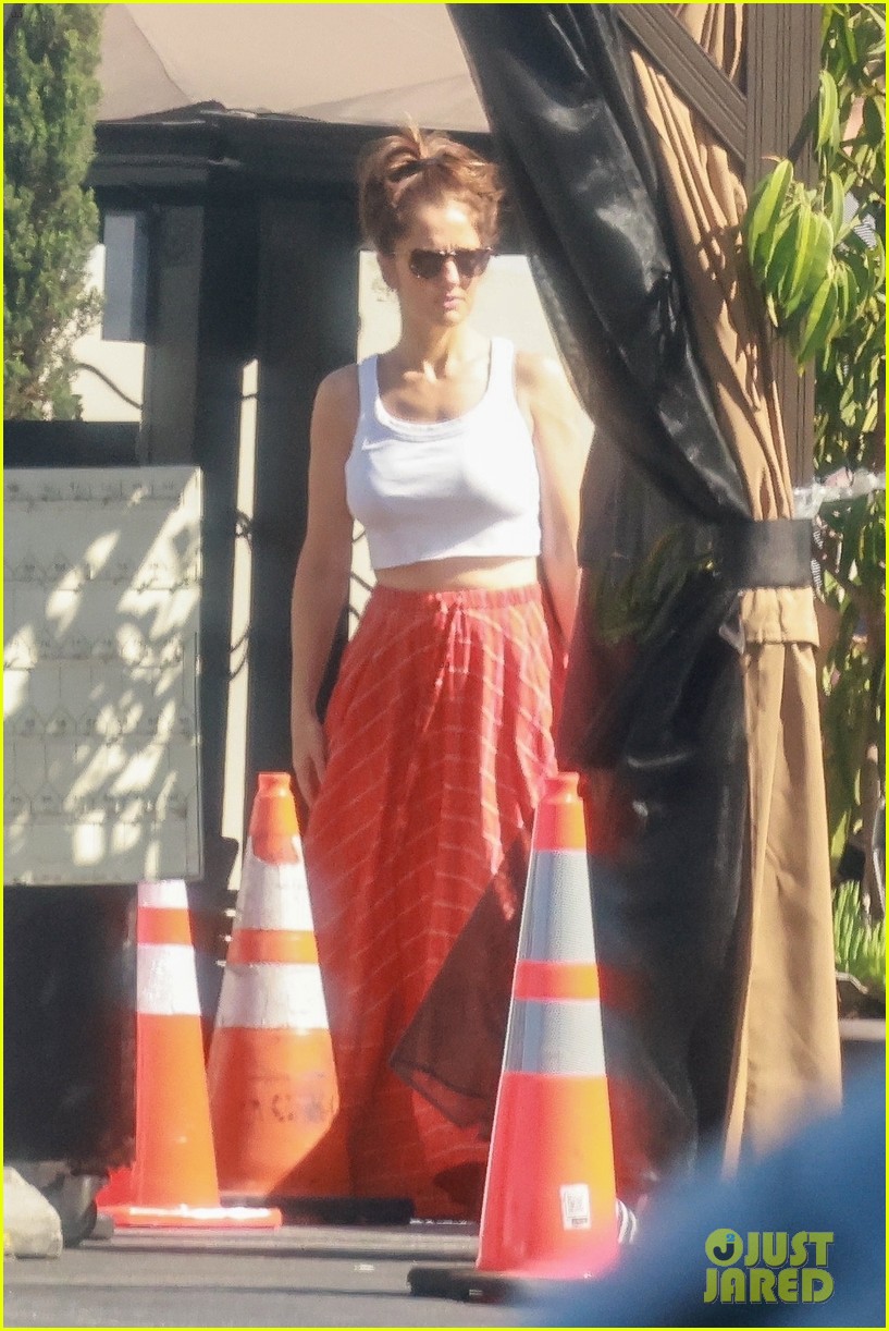 Dan Reynolds Celebrates His Birthday at the Spa With Minka Kelly: Photo ...