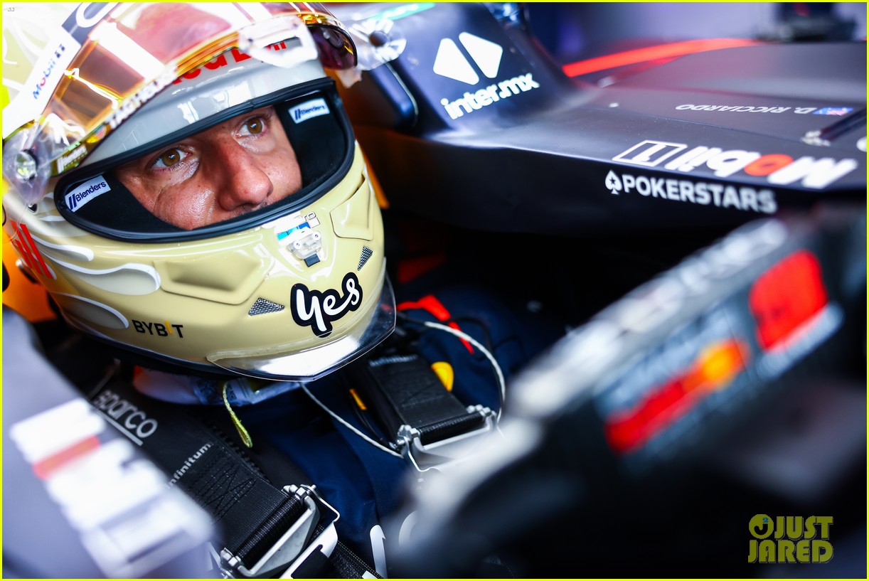 Daniel Ricciardo Replaces Nyck De Vries On F1's AlphaTauri Team For Rest of 2023 Season: Photo ...