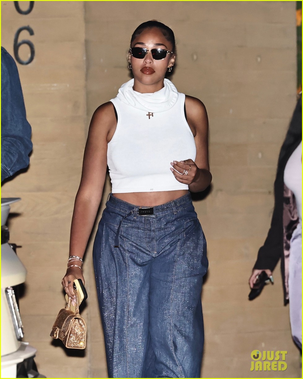 Jordyn Woods & Boyfriend Karl-Anthony Towns Coordinate in Denim After ...