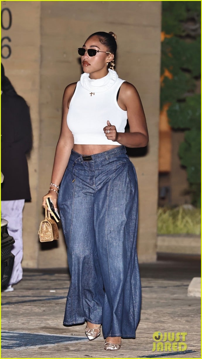 Jordyn Woods & Boyfriend Karl-Anthony Towns Coordinate in Denim After ...