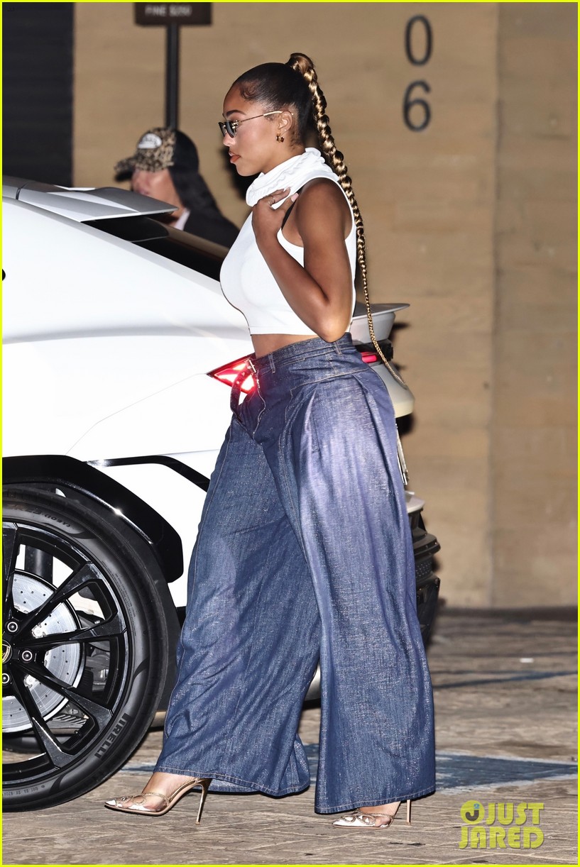 Jordyn Woods & Boyfriend Karl-Anthony Towns Coordinate in Denim After ...