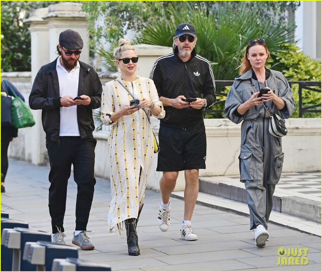 Kate Hudson & Danny Fujikawa Join Stella McCartney & Husband Alasdhair Willis on Double Date ...