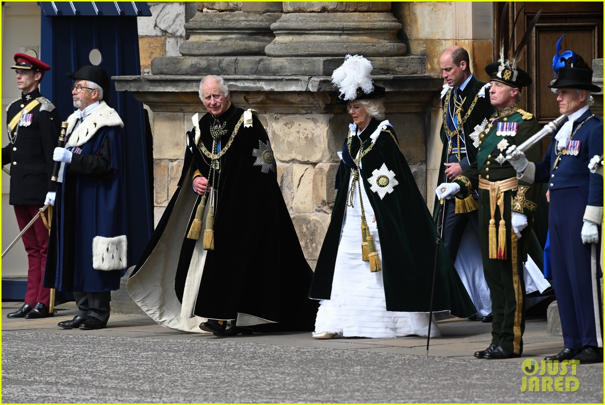 Kate Middleton & Prince William Share Intimate Moment During King Charles' Scottish Dedication ...