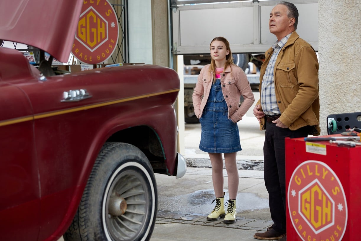 Andrea Brooks & Patch May Rekindle Their Flame in 'A Lifelong Love' on Hallmark Channel: Photo ...