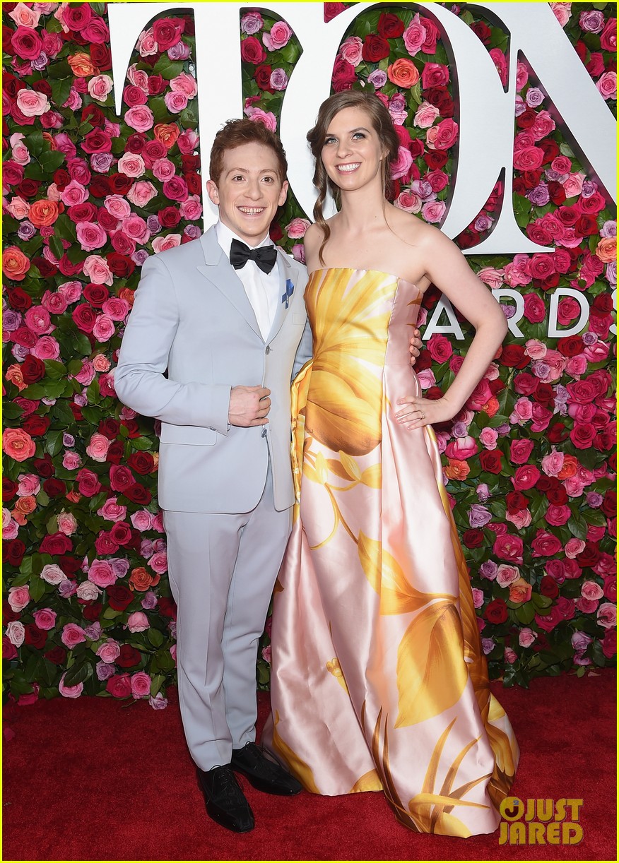 Lilly Jay Makes Another Statement Amid Ex Ethan Slater's Relationship ...