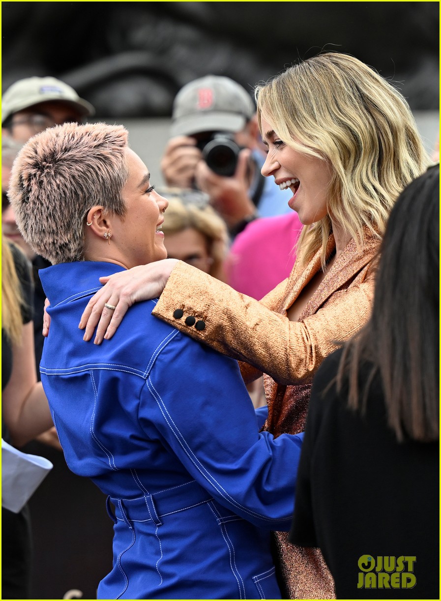 These Photos of Emily Blunt & Florence Pugh at the 'Oppenheimer' London Photo Call Prove They're ...